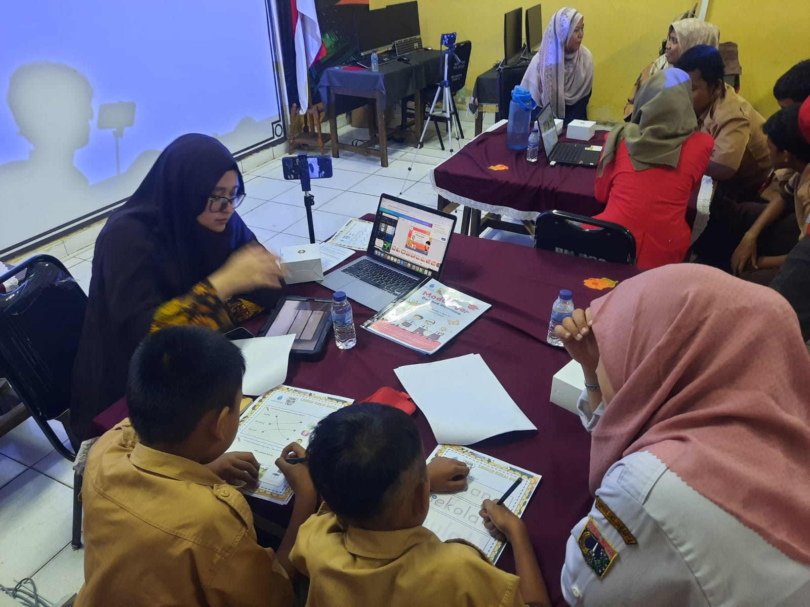 Suksesnya Implementasi Media Interaktif untuk Pembelajaran di Sekolah ...