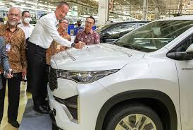 Kemenperin Dorong Industri Otomotif Perkuat Pasar Ekspor | Mnctrijaya.com