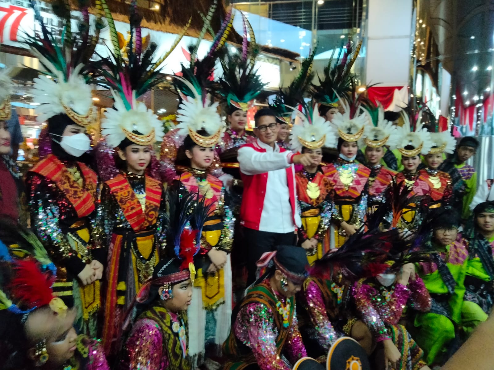 Sandiaga Uno Dukung SMP Labschool Kebayoran Jakarta di Ajang Kompetisi ...