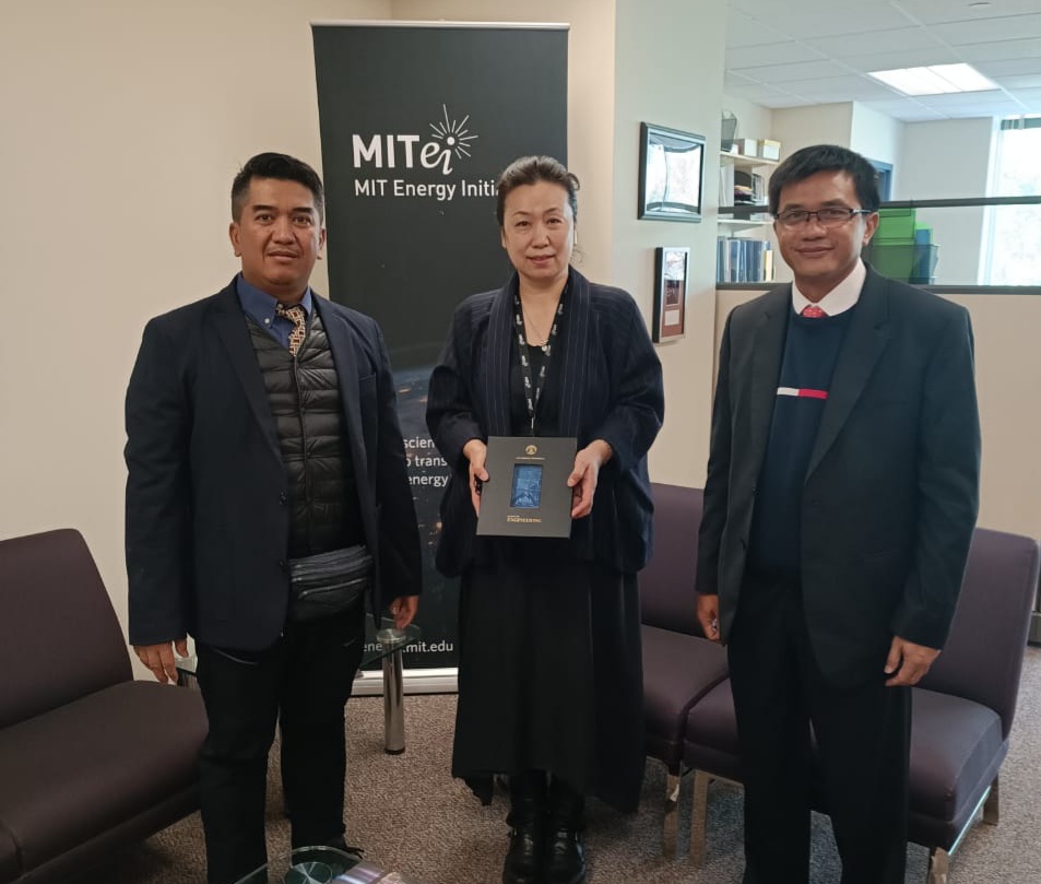 Bahas Riset bidang Energi, Delegasi UI Bertandang ke MIT | Mnctrijaya.com