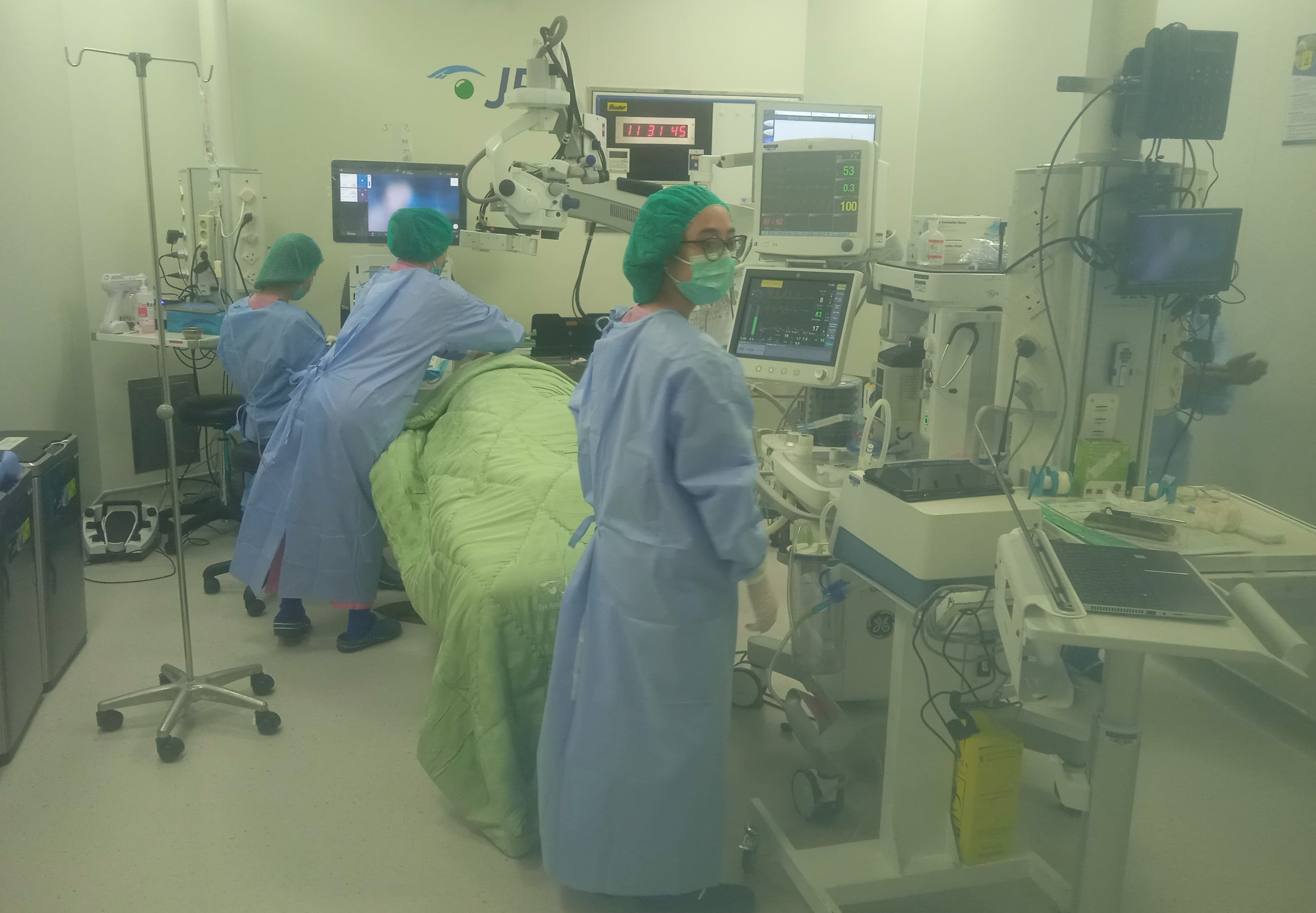 Masuki Tahun Ketiga, JEC Gelar Bakti Sosial Operasi Mata Juling Gratis ...