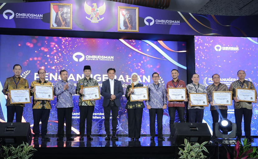 Kementrans dan Kemendes PDTT Raih Predikat Pelayanan Publik Terbaik 2024 | Mnctrijaya.com