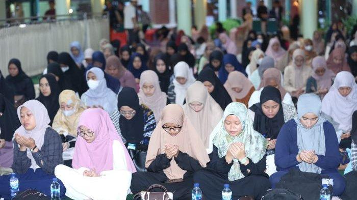 Safari Ramadan Masjid Ukhuwah Islamiyah UI Gelar Kajian Ramadan dan Doa ...
