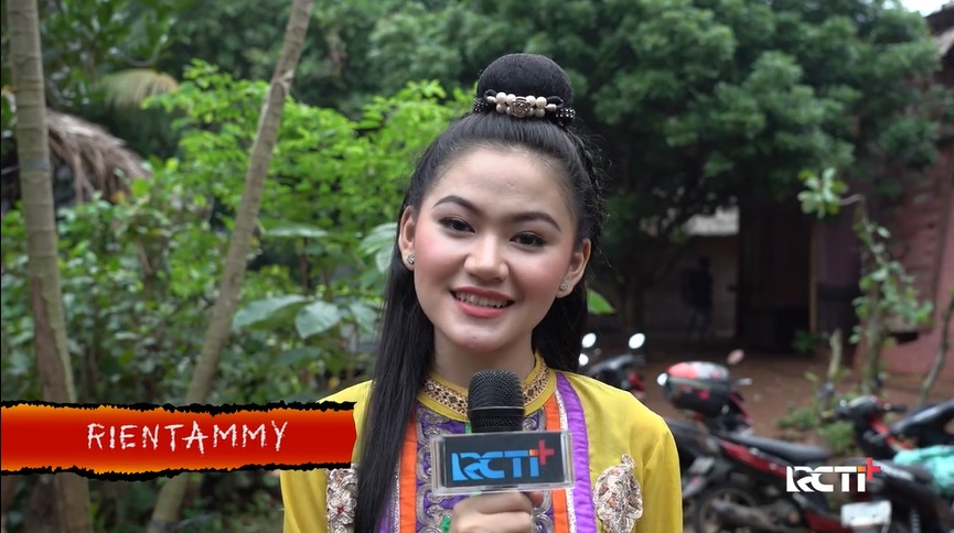 Pengalaman Mistis Rientammy di Lokasi Shoting | Mnctrijaya.com